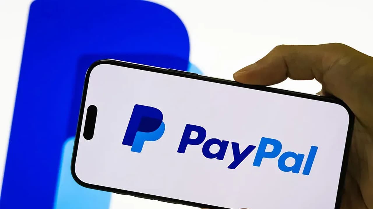 PayPal Expands BNPL Partnership As KKR Agrees To Buy Up To €65 Billion ...
