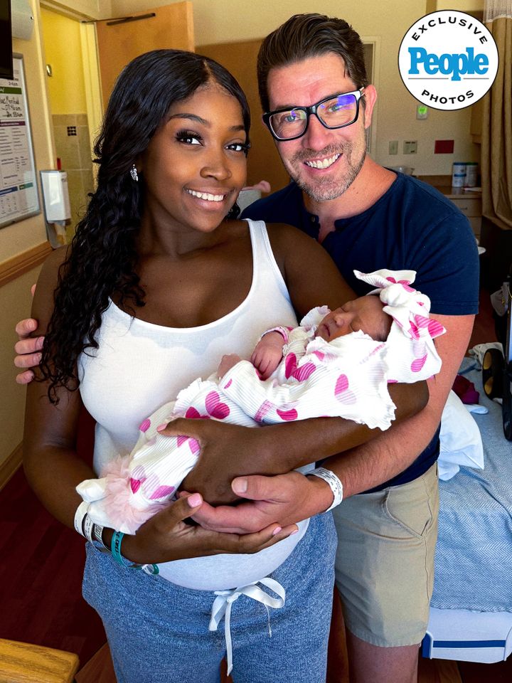 “Seeking Sister Wife” Stars Lorrana, Garrick and Dannielle Merrifield ...