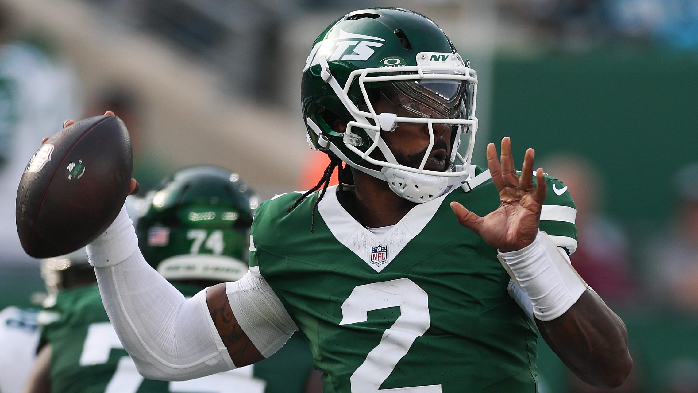 Jets Make Quarterback Decision After Lousy Justin Fields Performance