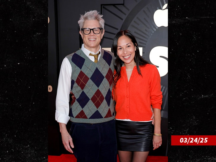 Johnny Knoxville Announces His Marriage to Emily Ting