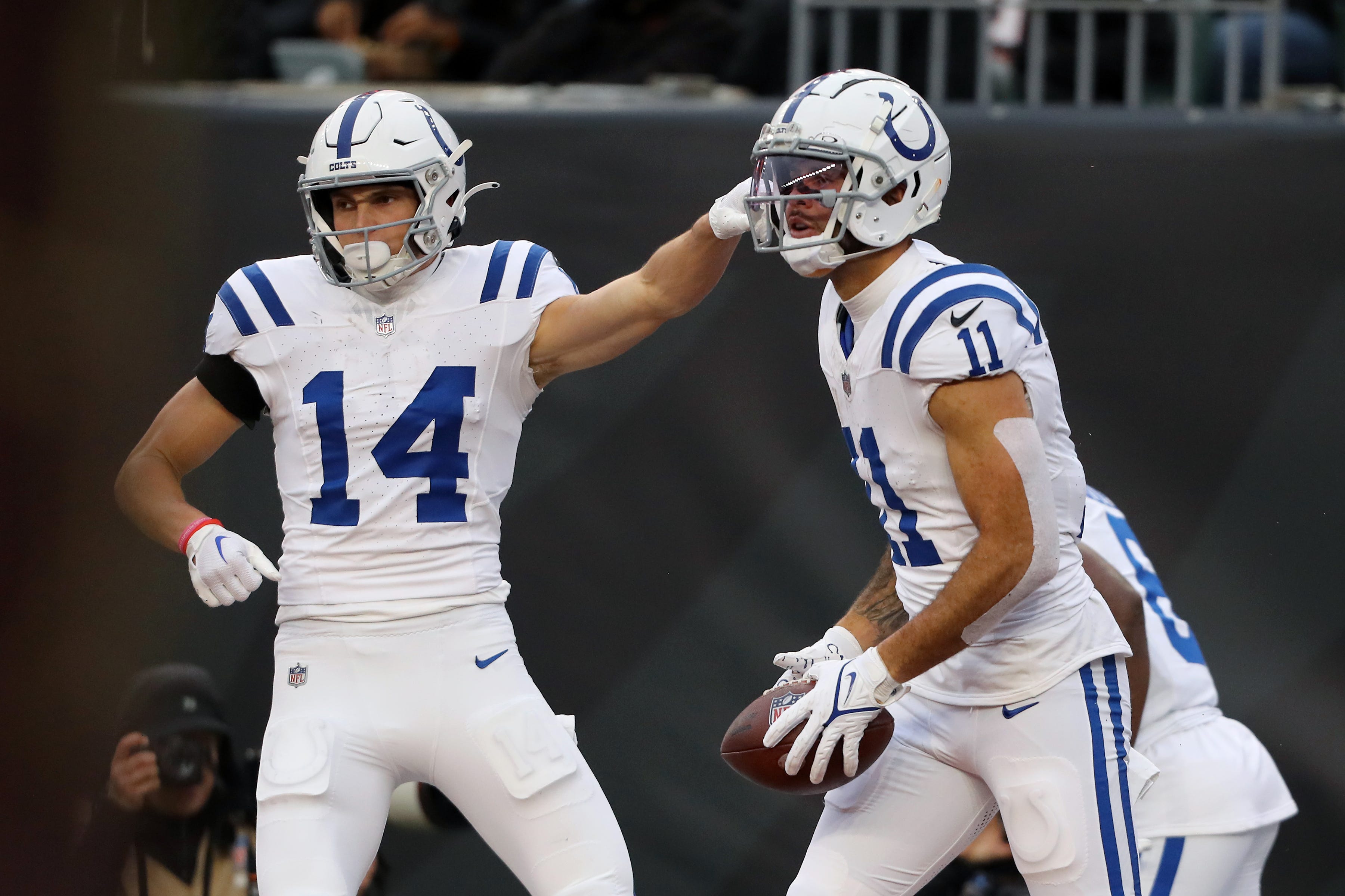 Michael Pittman makes pitch for Colts to re-sign Alec Pierce soon