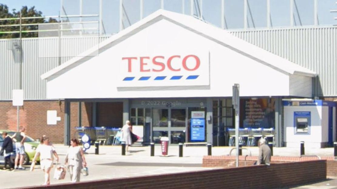 Security guard targeted in cash box raid at Tesco