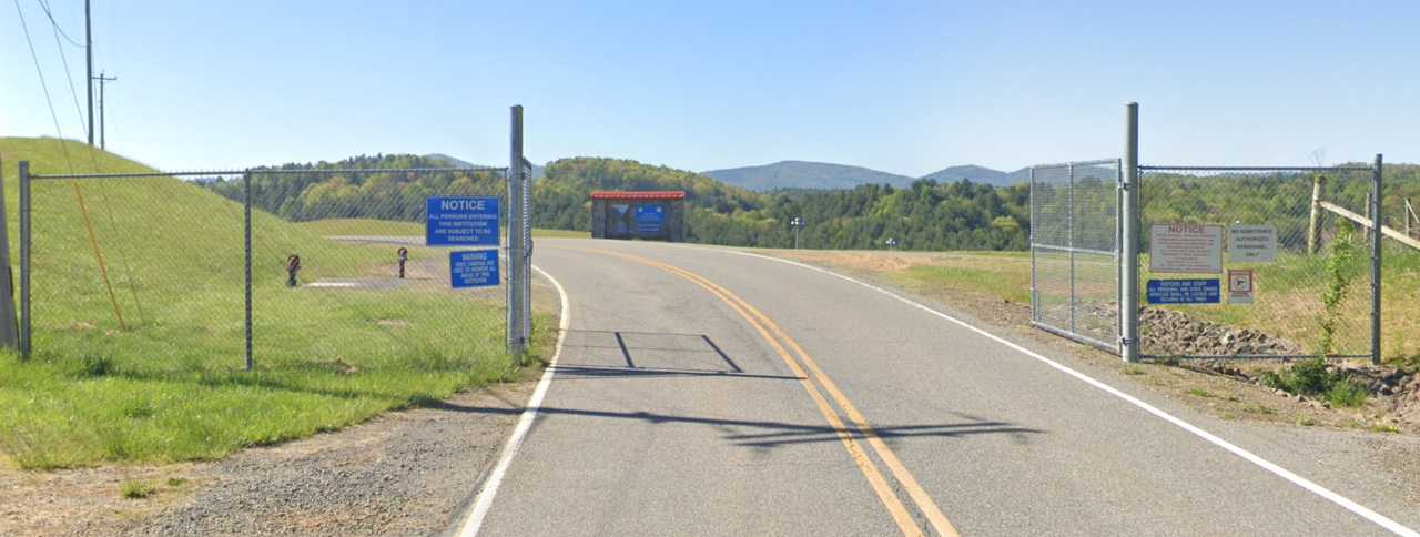 Virginia Officer Killed In Violent Inmate Attack Inside State Prison ...