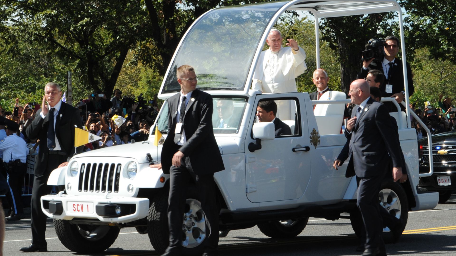 20 Things You Never Knew About The Popemobile