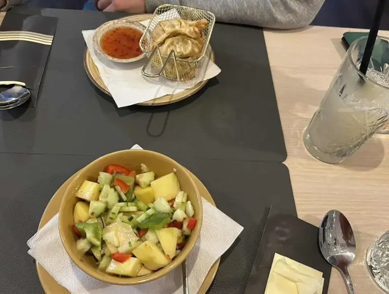 So schmeckt es im neu eröffnetem „Bangkok Vibes“ in Graz