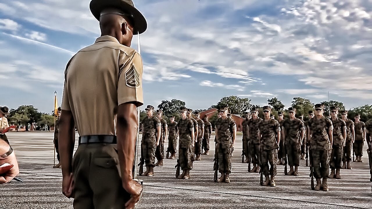 Marine Corps Recruits • Drill Evaluation At Parris Island