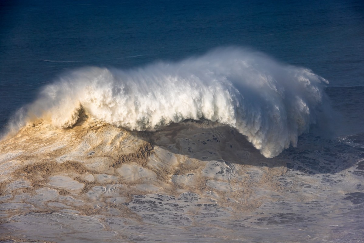 80-Foot Rogue Waves Are Predictable...But Are they Rideable?