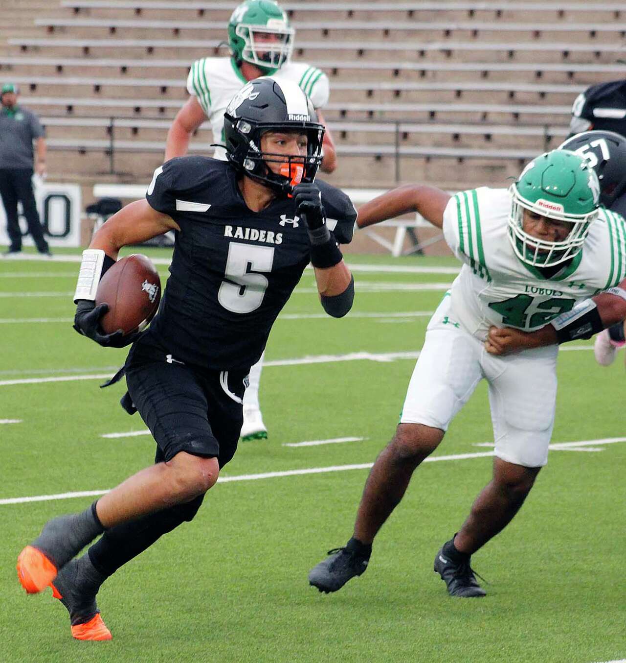 Randall blanks EP Austin 49-0 for 4A Division I Bi-District title
