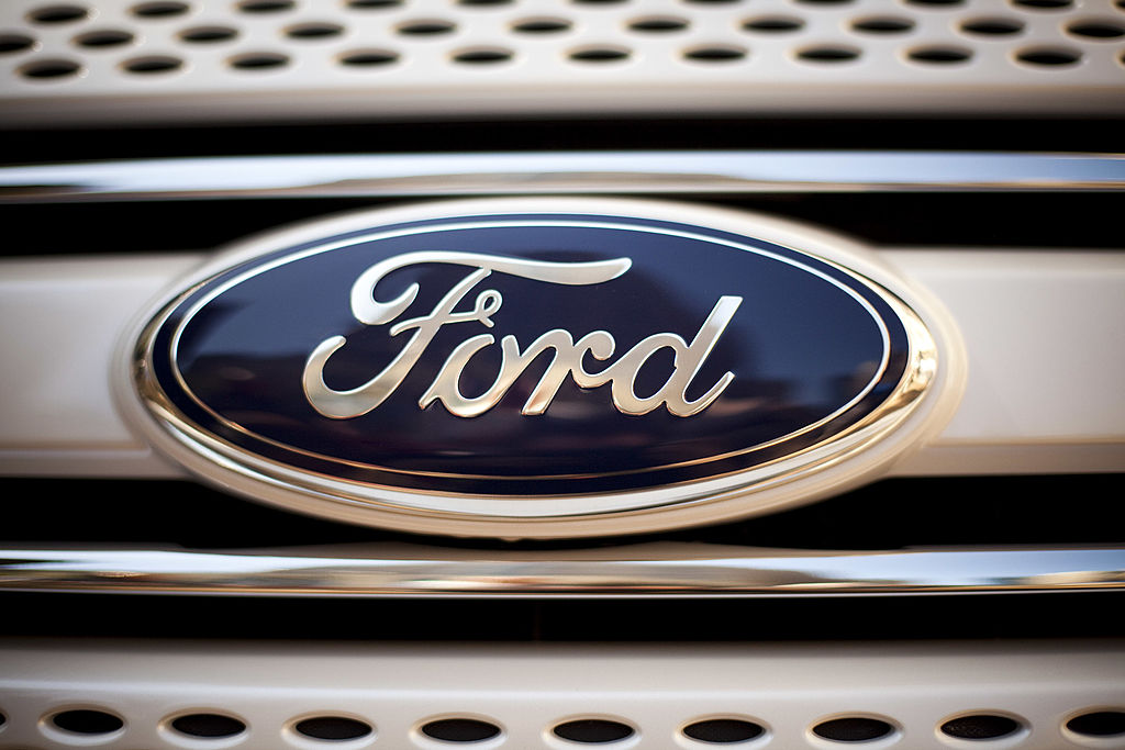 If You'd Invested $10,000 in Ford (F) 10 Years Ago, Here's How Much You ...