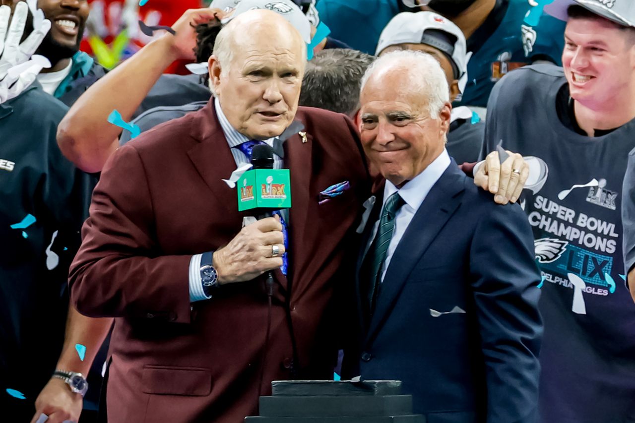 Terry Bradshaw gives health update after getting sent home sick from ...