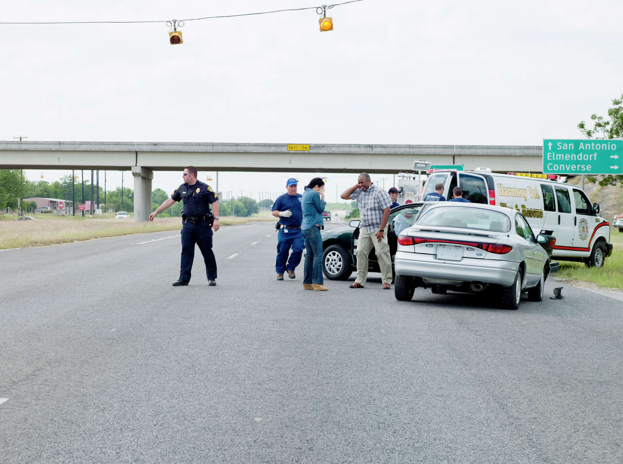 Texas Move Over law expands; TxDOT urges drivers to slow down