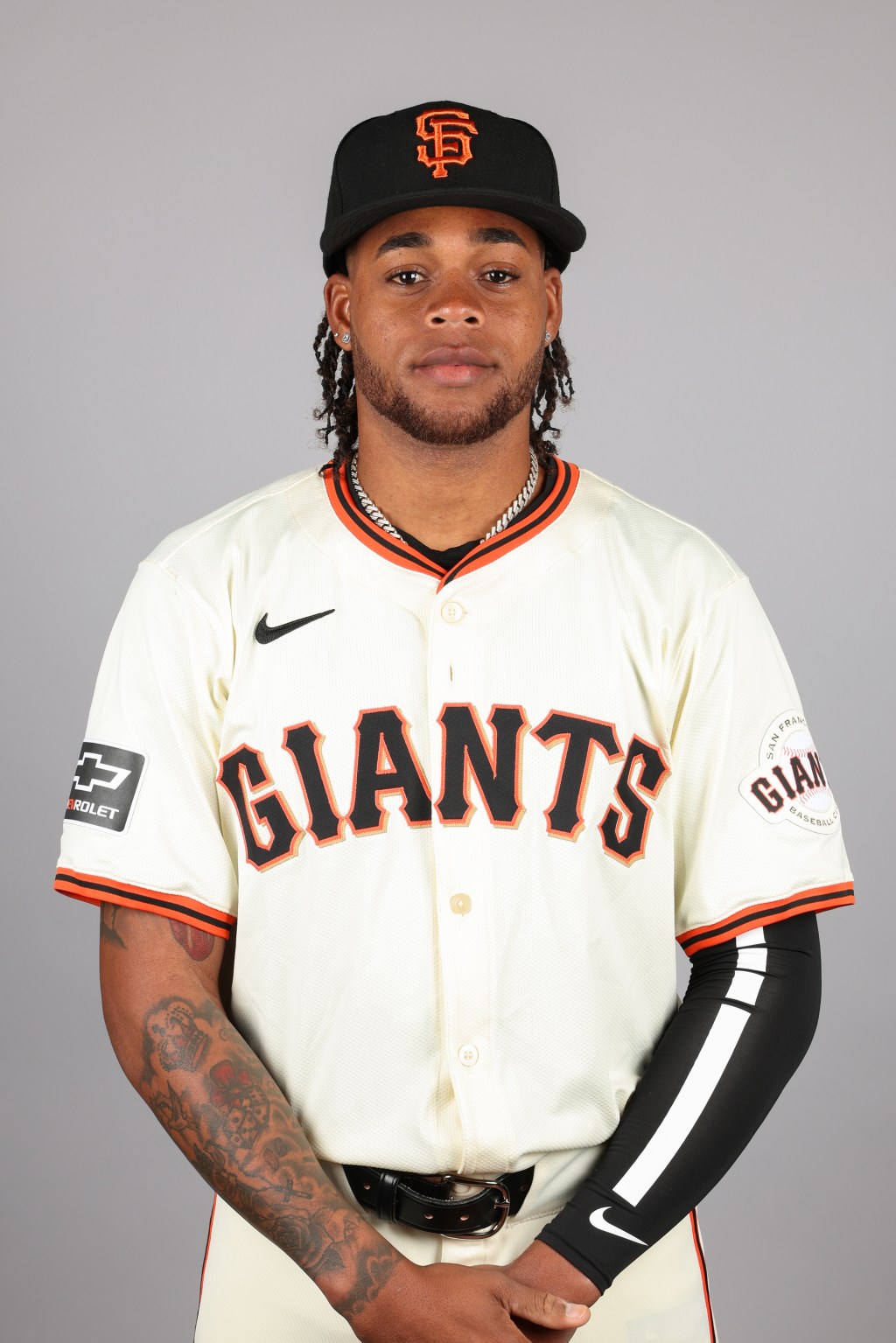Giants pitching prospect fighting for his life after frightening car crash