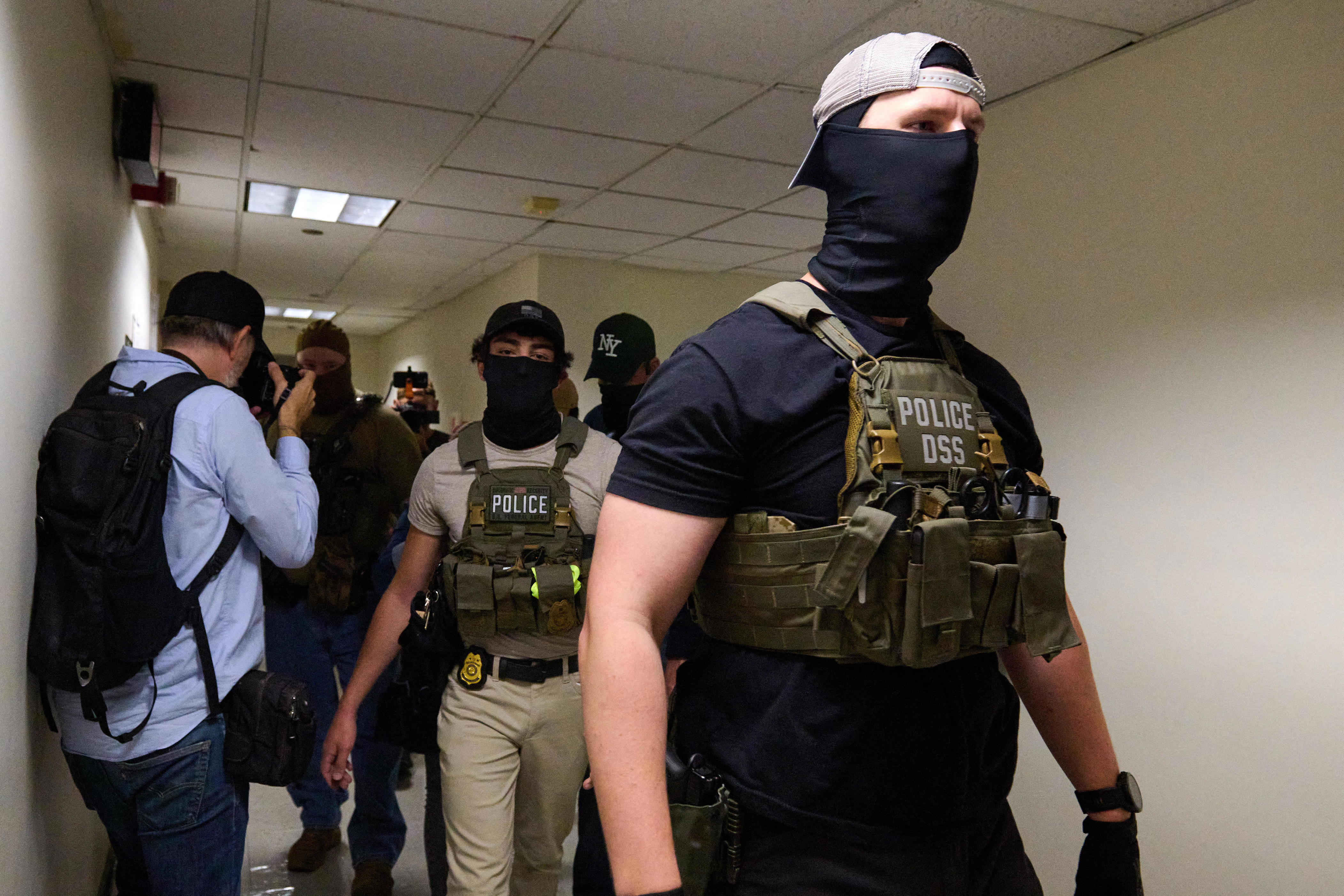 DOJ Sues California in LA Over Mask Ban, ID Requirement for Fed Officers