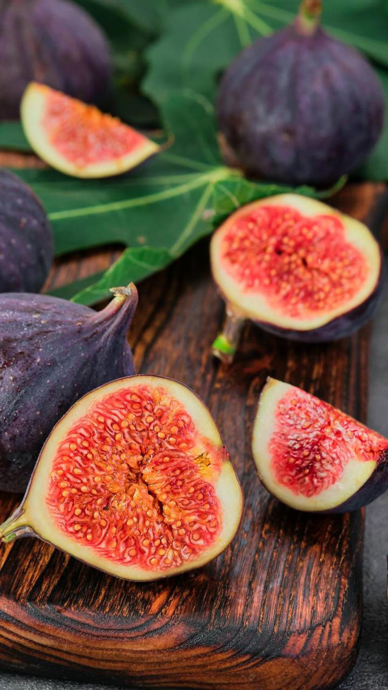 15 Amazing Health Benefits Of Figs You’ll Wish You Knew Sooner