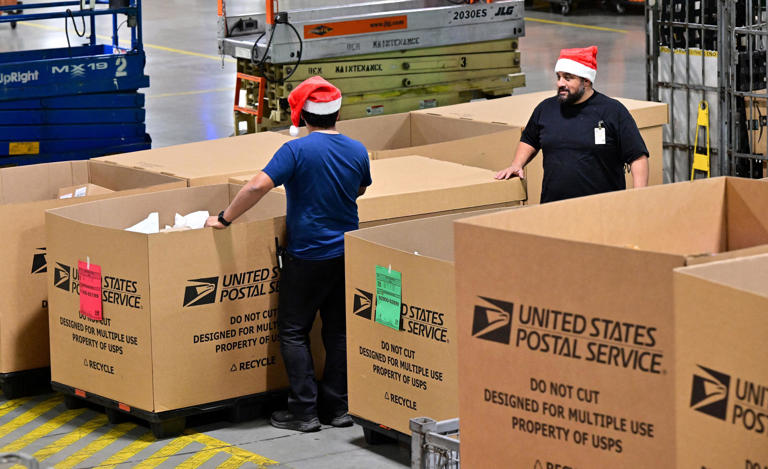 Want to write a letter to Santa? USPS program is now open.