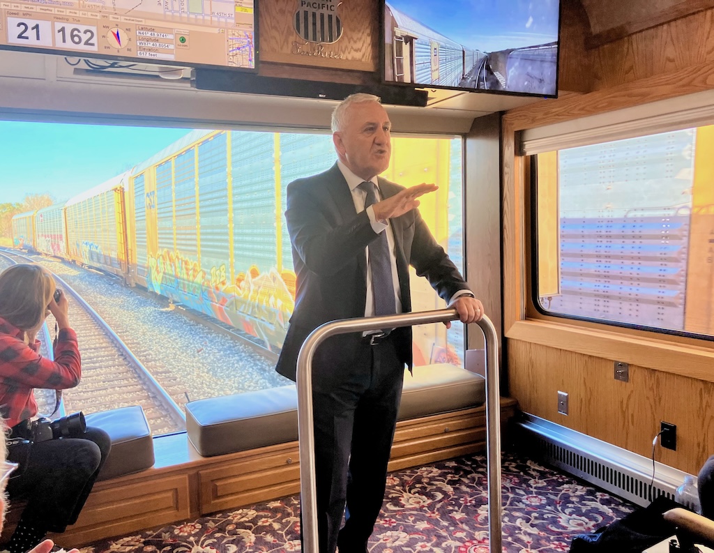 Vena: Union Pacific-Norfolk Southern merger will sail through ...