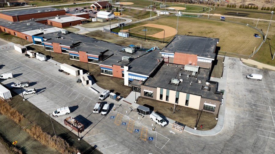 New Harris-Lake Park Elementary School set to open in the Spring