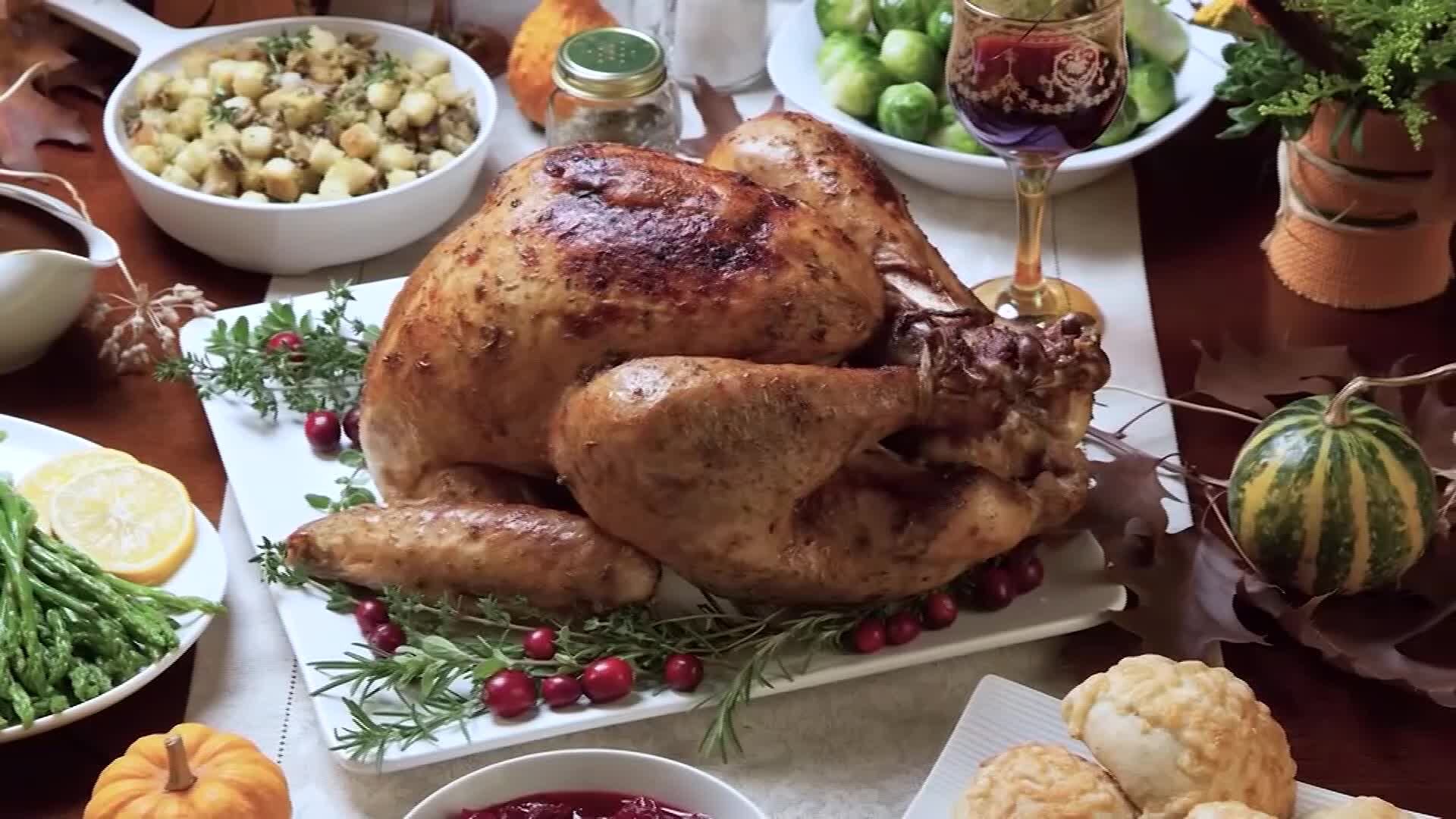 Here’s where you can get Thanksgiving meal bundles
