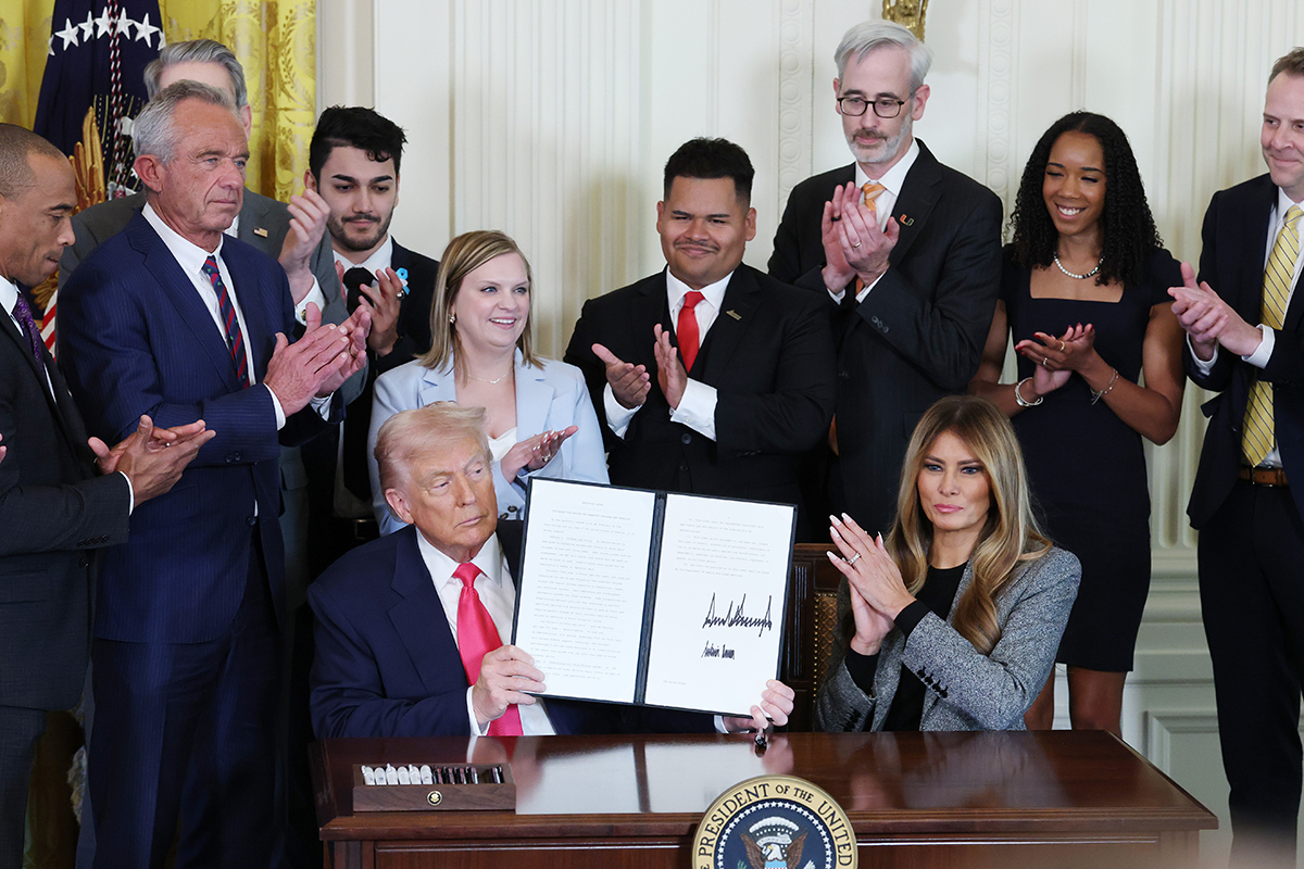 Trump signs executive order combating discrimination against faith ...