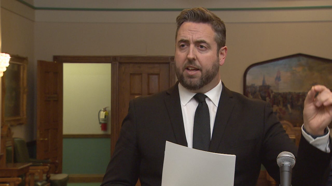 Andrew Parsons is now a lobbyist — for a wind-to-energy company that ...