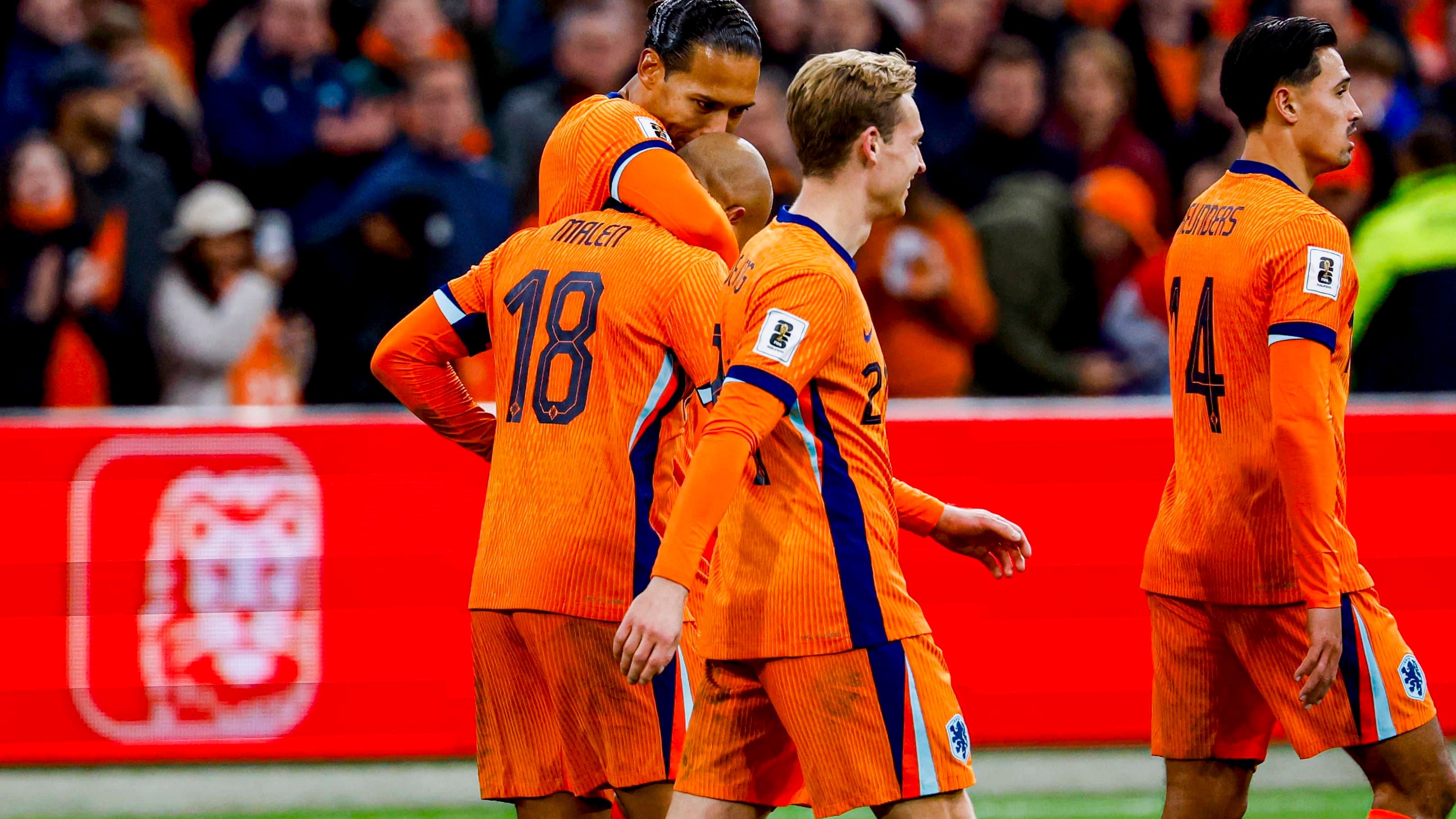 Nederlands elftal plaatst zich na wervelende tweede helft tegen ...