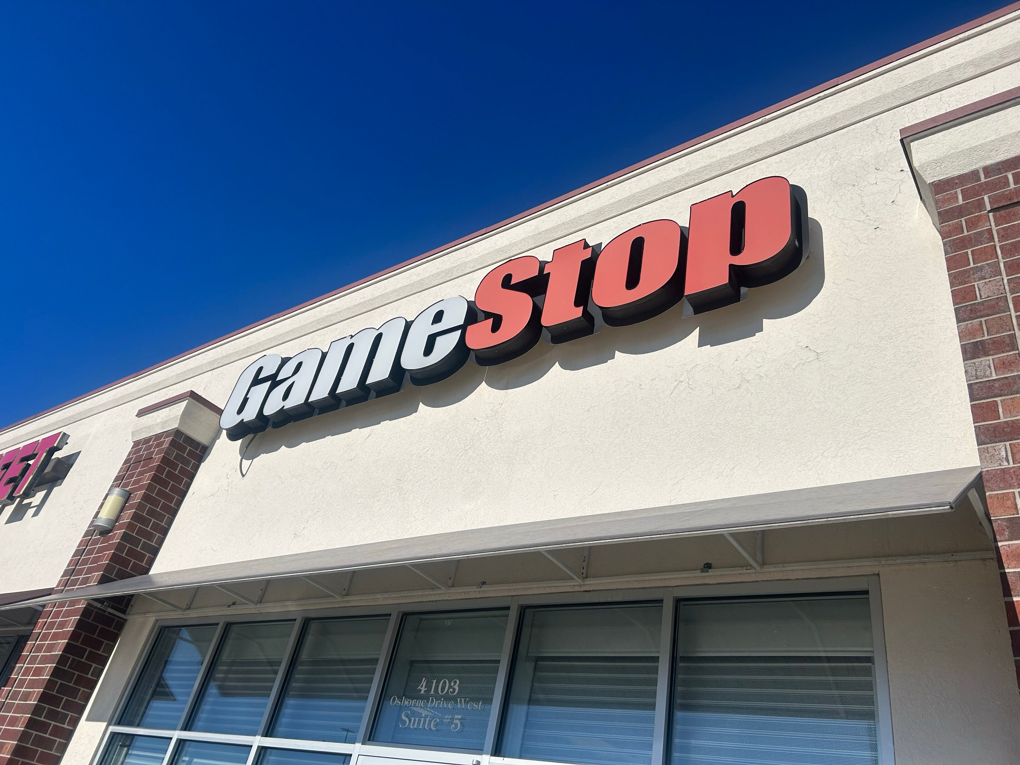 GameStop to offer store credit on nearly anything, including taxidermy