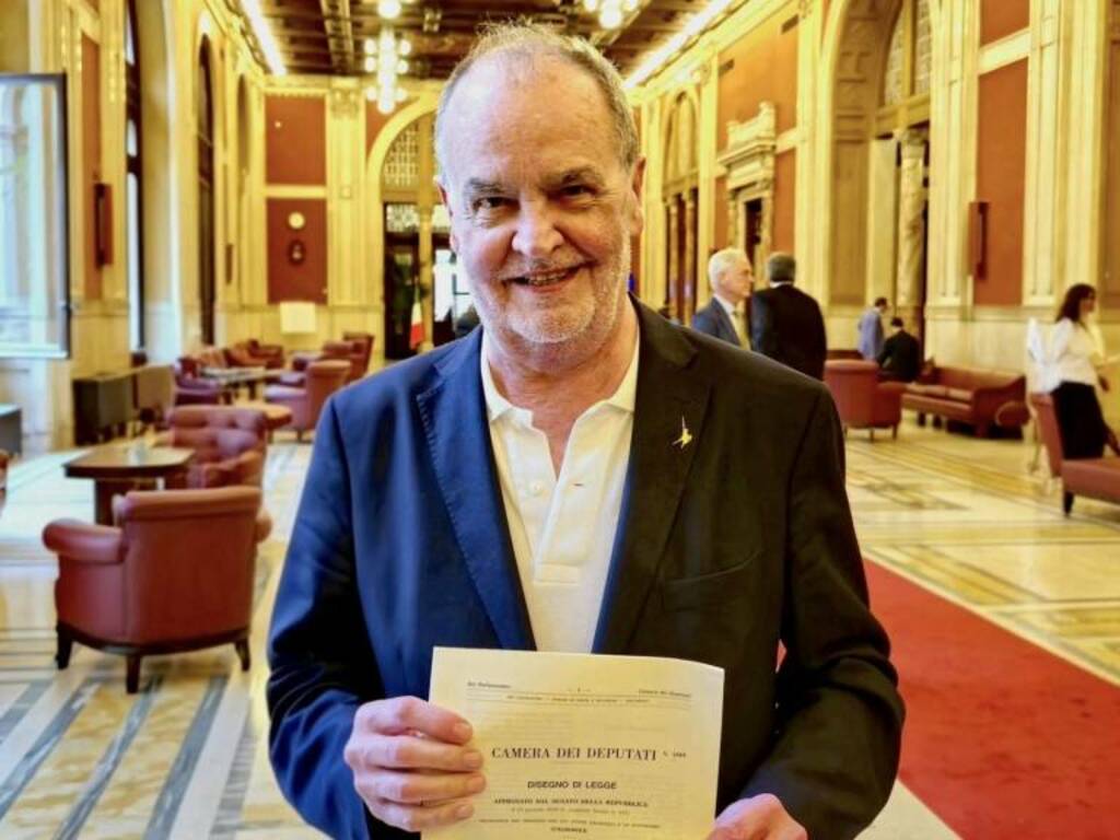 Autonomia differenziata, mercoledì Calderoli a Genova per la firma ...