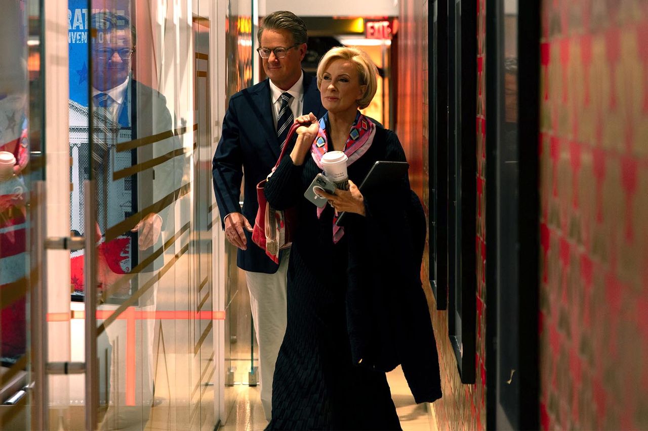 How “Morning Joe”'s Joe Scarborough and Mika Brzezinski Balance Being ...