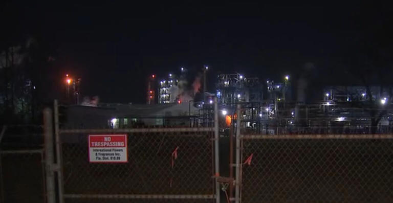 STOP THE STINK: Murray Hill residents crowd court, lawyers pursue class ...