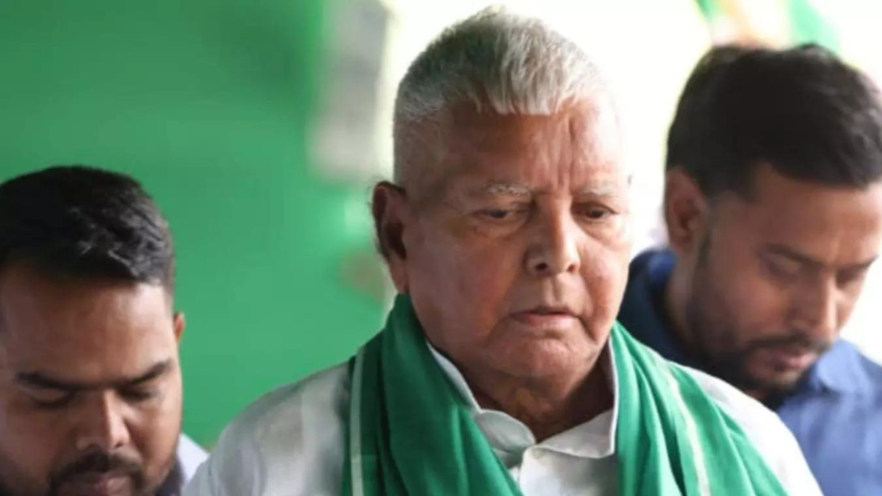 'I will sort it out': Lalu Yadav breaks silence on family feud, tells ...