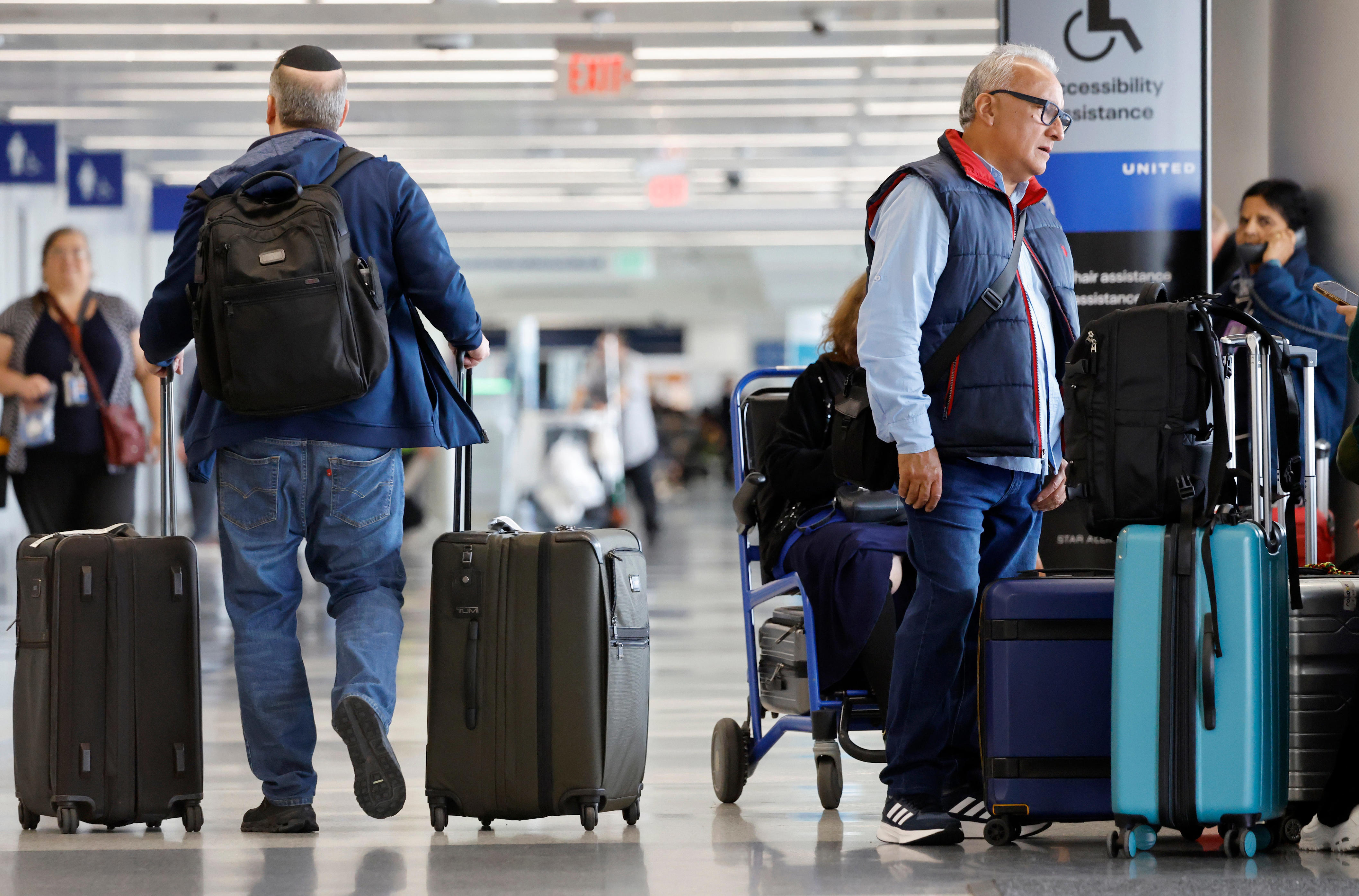 Flights headed to SoCal canceled Monday. When is it back to normal?