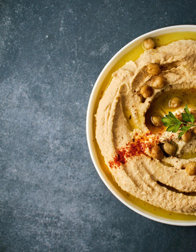 17 Potential Side Effects Of Eating Too Much Hummus