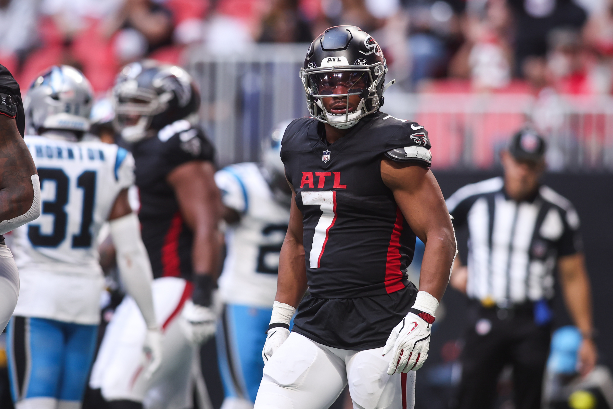 Bijan Robinson emerging as a leader amid Falcons' struggles