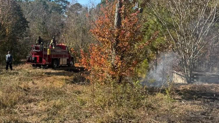 Baldwin County Fire Department helps put out building fire, after ...