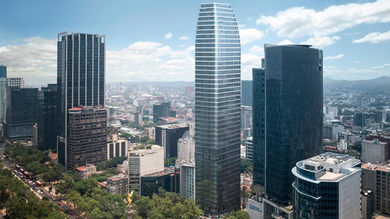 Jorge Pérez, el magnate del real estate lleva su modelo de lujo y arte ...