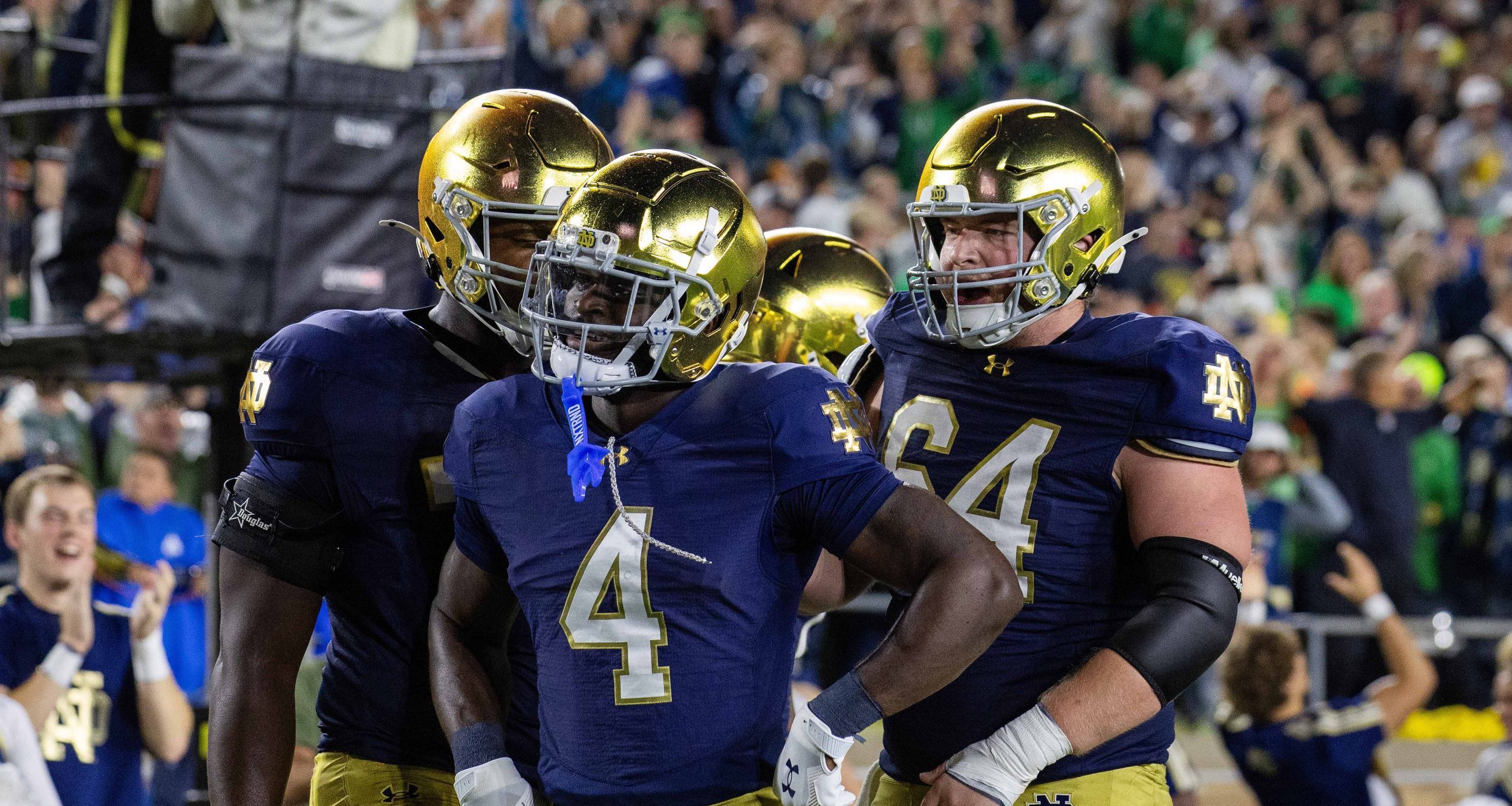 Notre Dame fans irate over late-night game