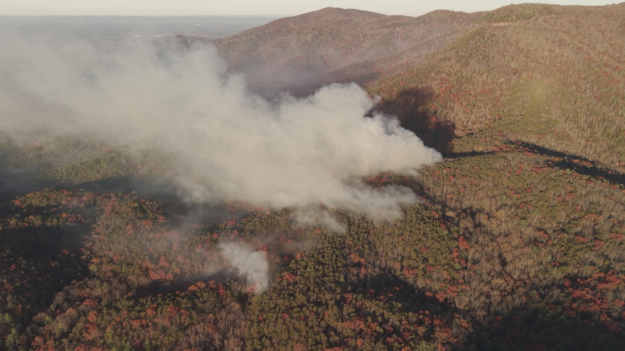 Wildfire burning at north Georgia national forest