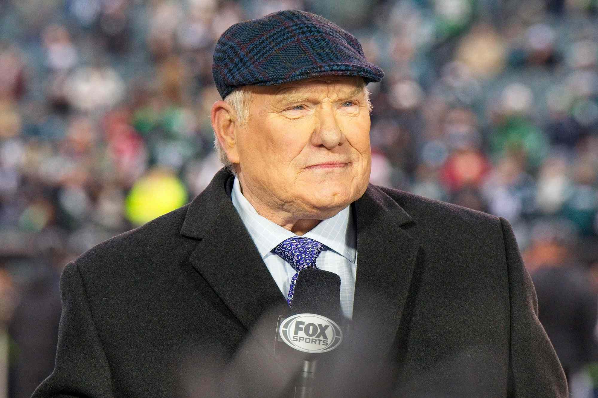 Terry Bradshaw gives health update after getting sent home sick from ...