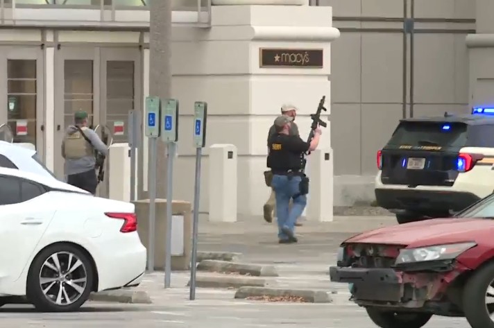 One dead, suspect in custody after shooting inside Wolfchase Galleria