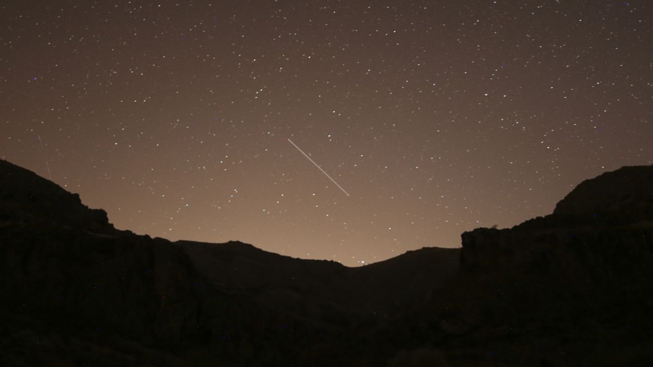 Leonid Meteor Shower Tonight: When, Where And How To Watch The ...