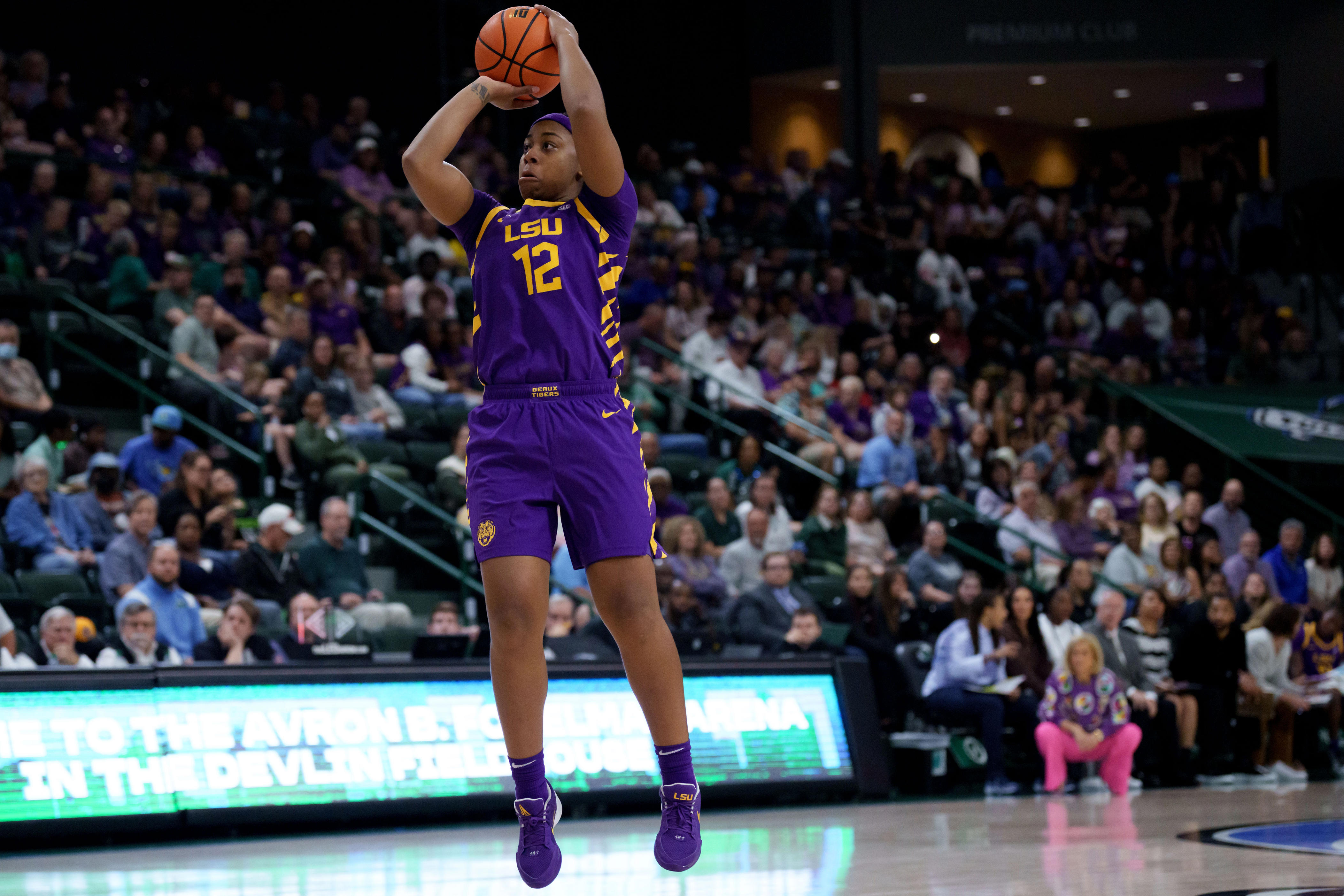 LSU women's basketball VS New Orleans score, live updates
