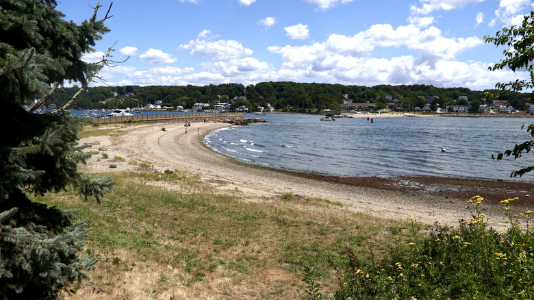 A Little Known Beach In Rhode Island Is A Secluded Escape With New ...