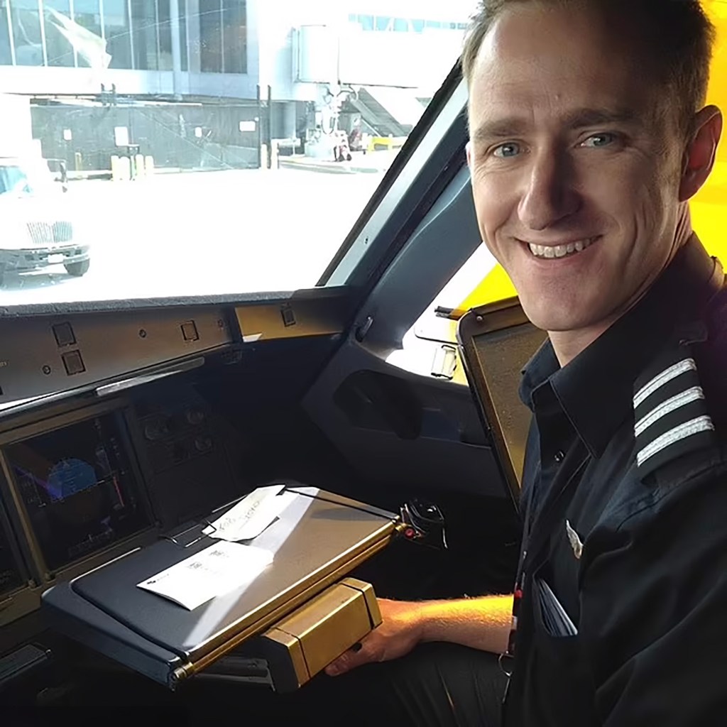 Off-duty Alaska Airlines pilot who tried to crash plane midflight in ...