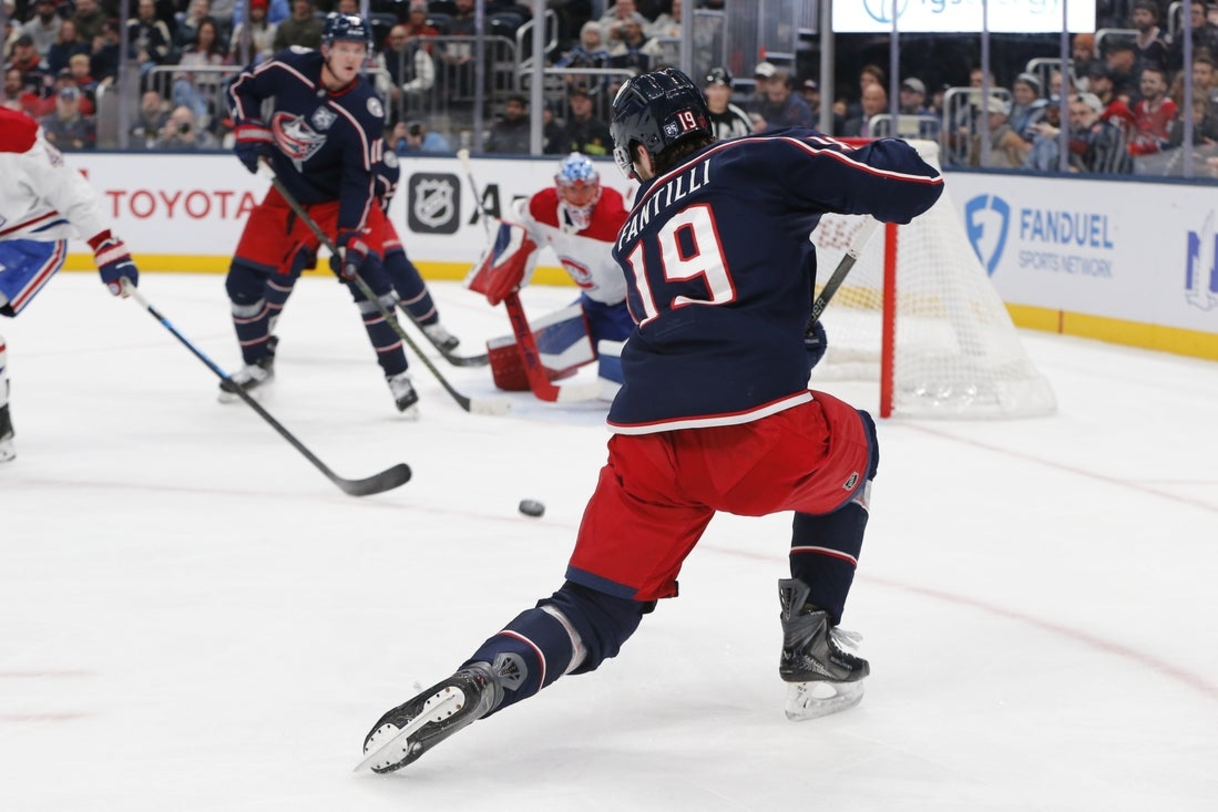 Kirill Marchenko's shootout tally takes Jackets past Canadiens