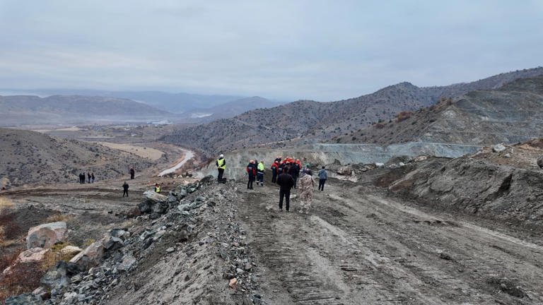Sivas’ta maden ocağında göçük: 1 işçiyi kurtarma çalışması devam edecek