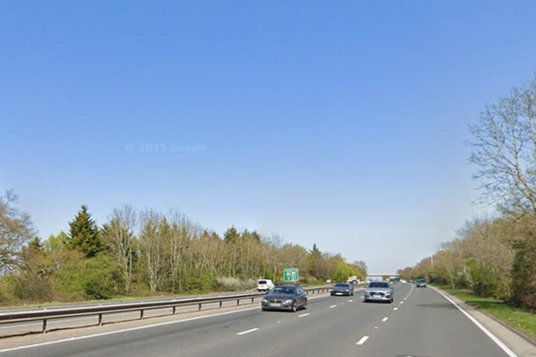 The next Surrey weekend A3 closures and roundabout disruption drivers ...