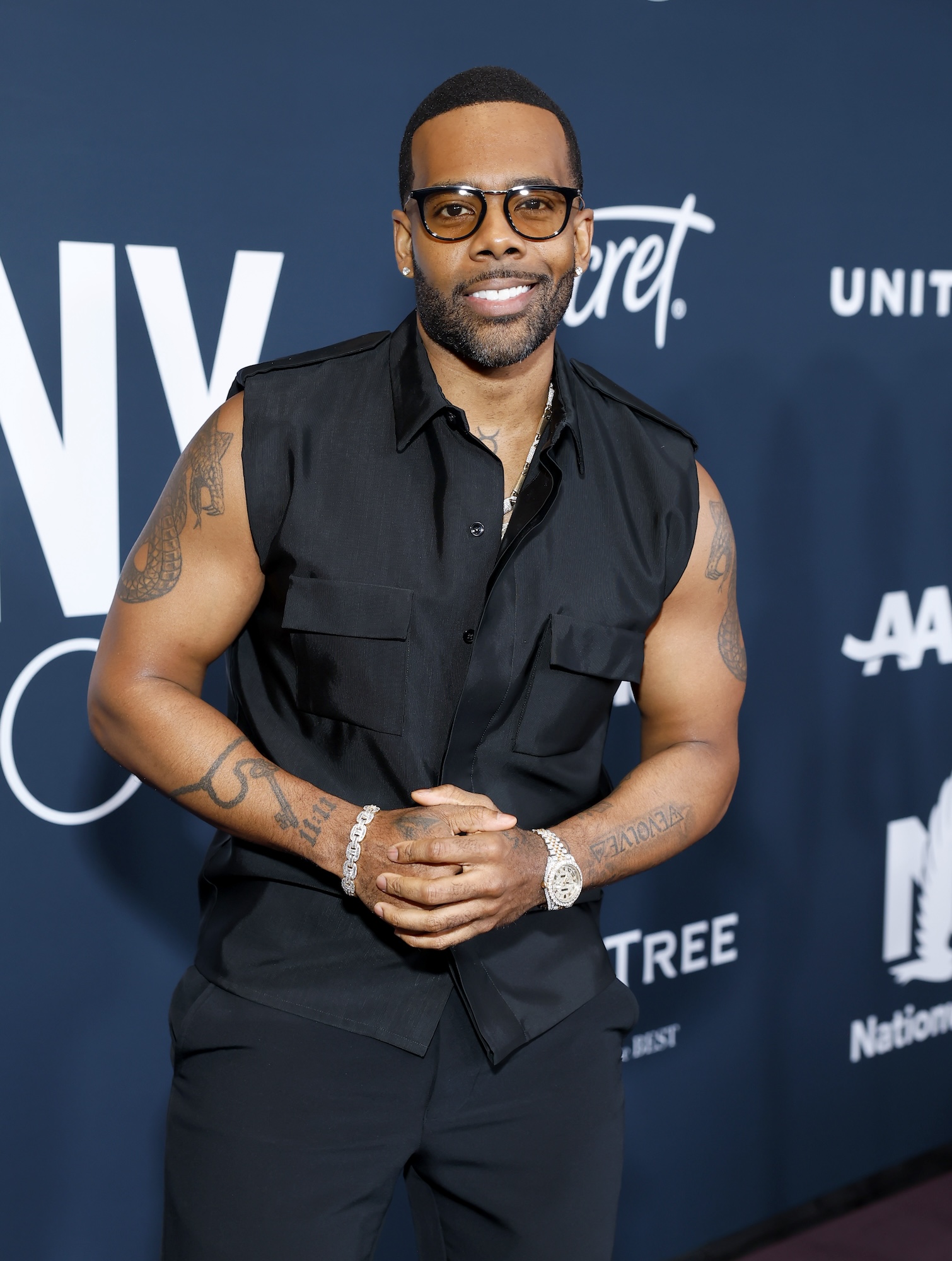 Mario Performs 'Let Me Love You' With the Jonas Brothers in New Jersey