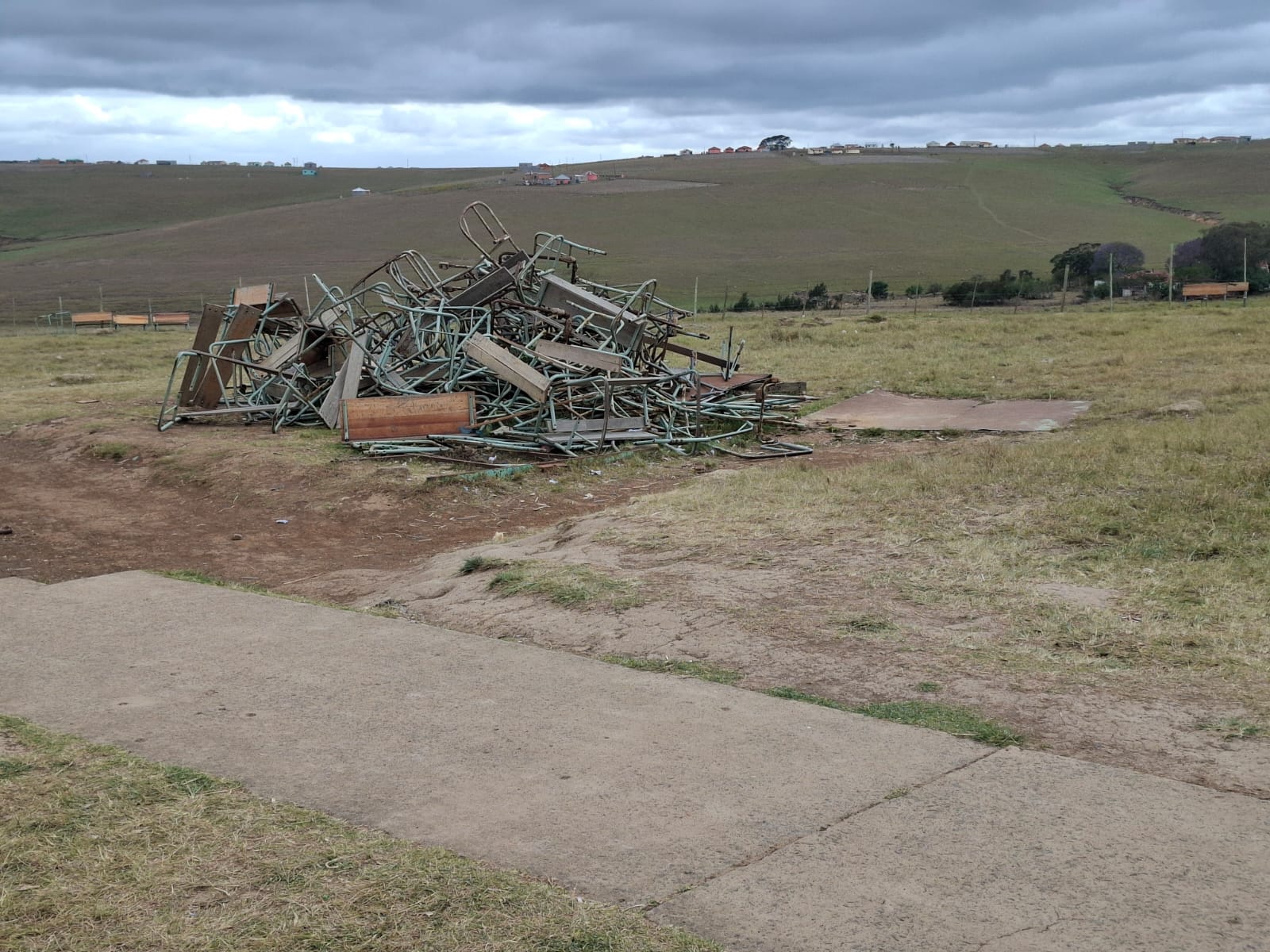 Eastern Cape pupils brave the cold to write exams