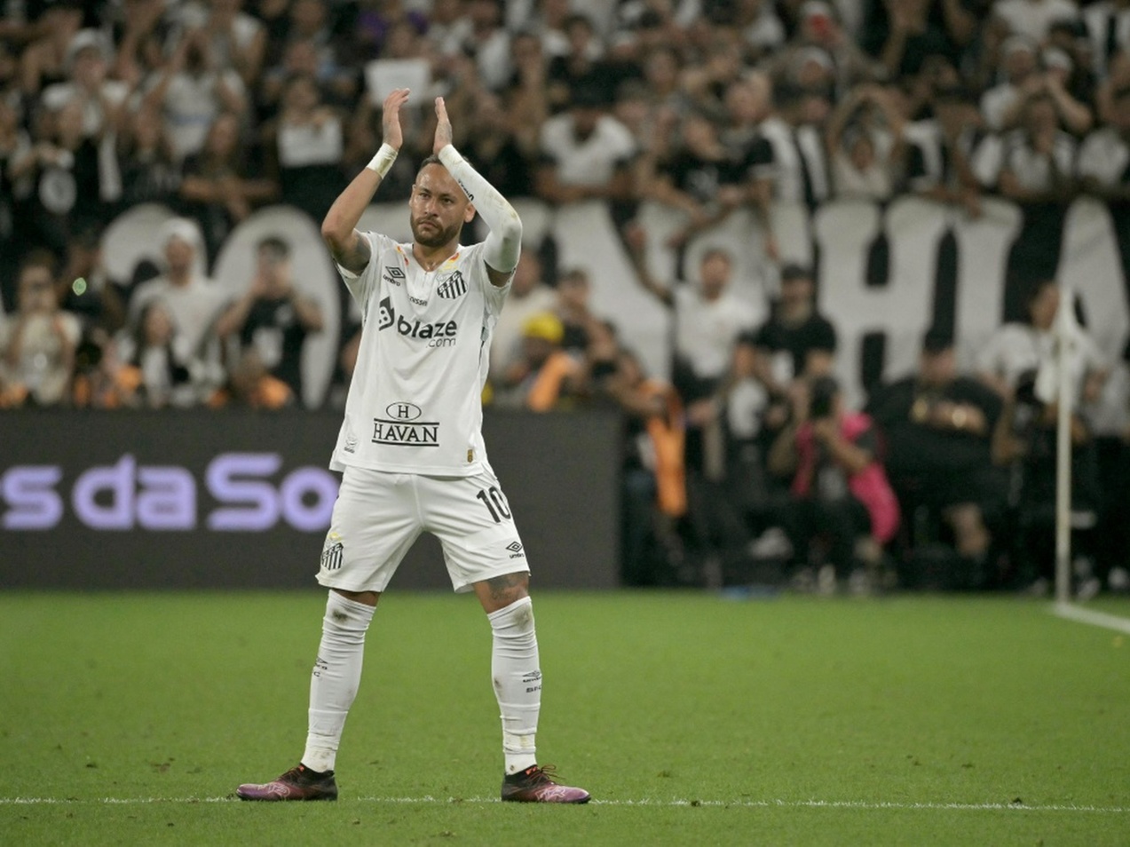 Neymar-Firma kauft Rechte an Marke Pelé