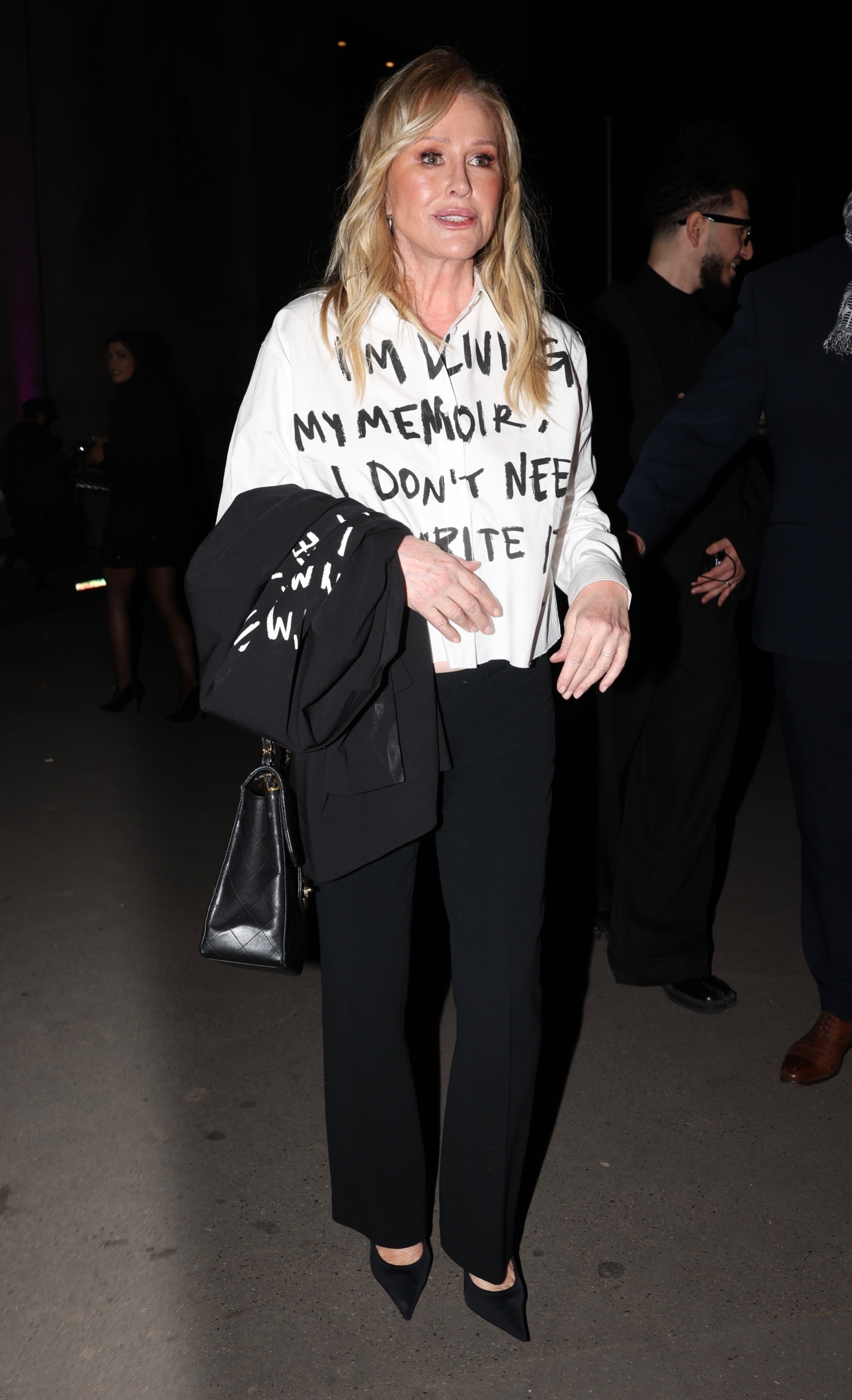 ‘RHOBH’ stars Kathy Hilton and Sutton Stracke’s homes burglarized ...